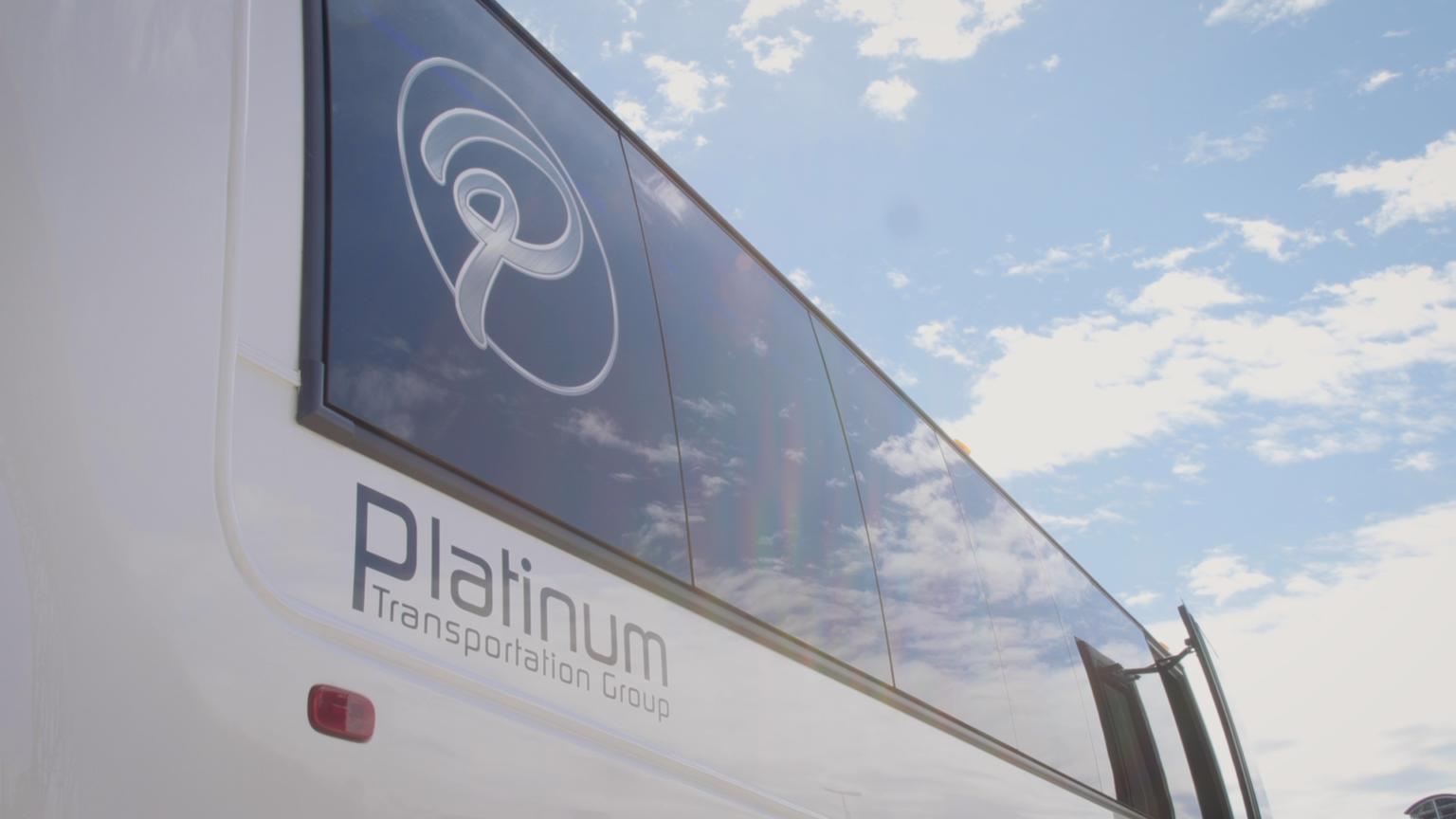 Platinum Party Bus | Cleveland Party Bus Rental
